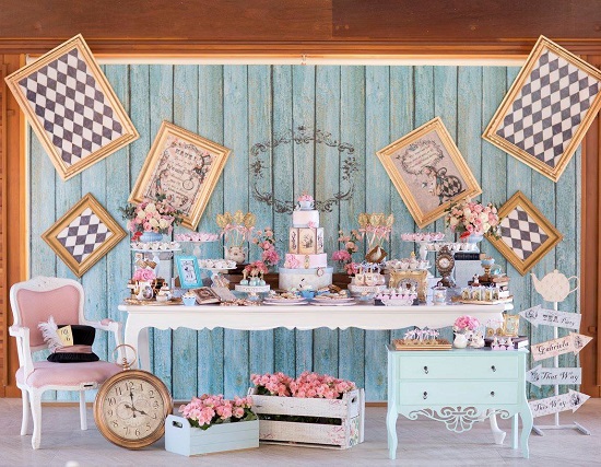 Alice in Wonderland Baby Shower Ideas – Mad Hatter – Baby Shower Ideas 4U