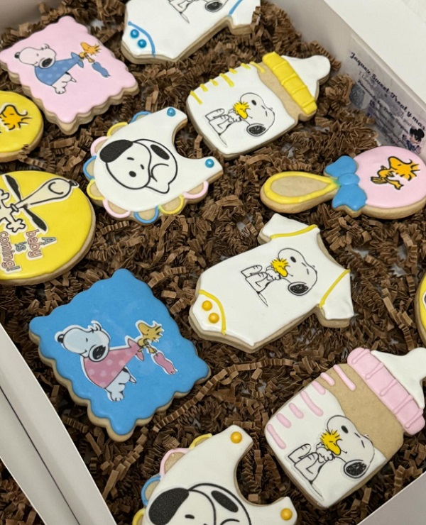 Adorable Peanuts / Snoopy Baby Shower Ideas – Baby Shower Ideas 4U